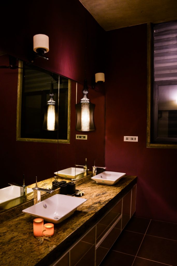 copper-beach-master-bathroom | Shilpa Architects